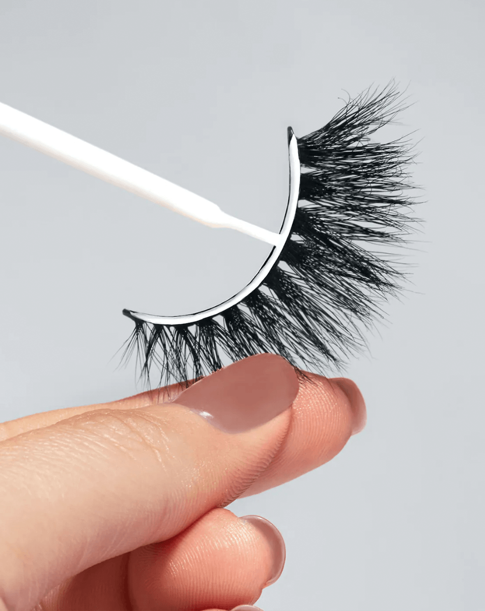 Absolutely the Best Lash Glue Ever Made & This is Why