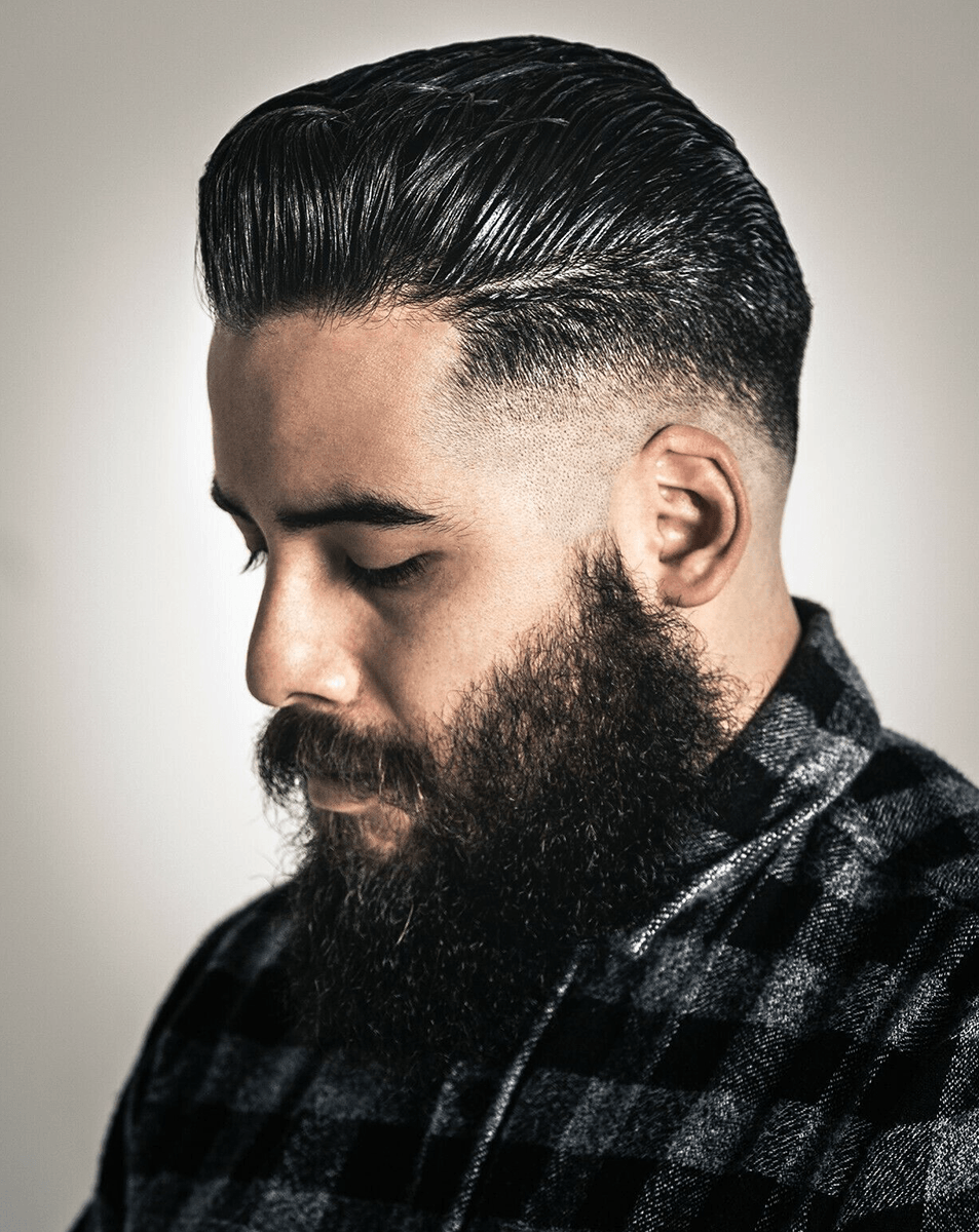 The Best Oil Based Pomade to Control Your Thick, Coarse Hair