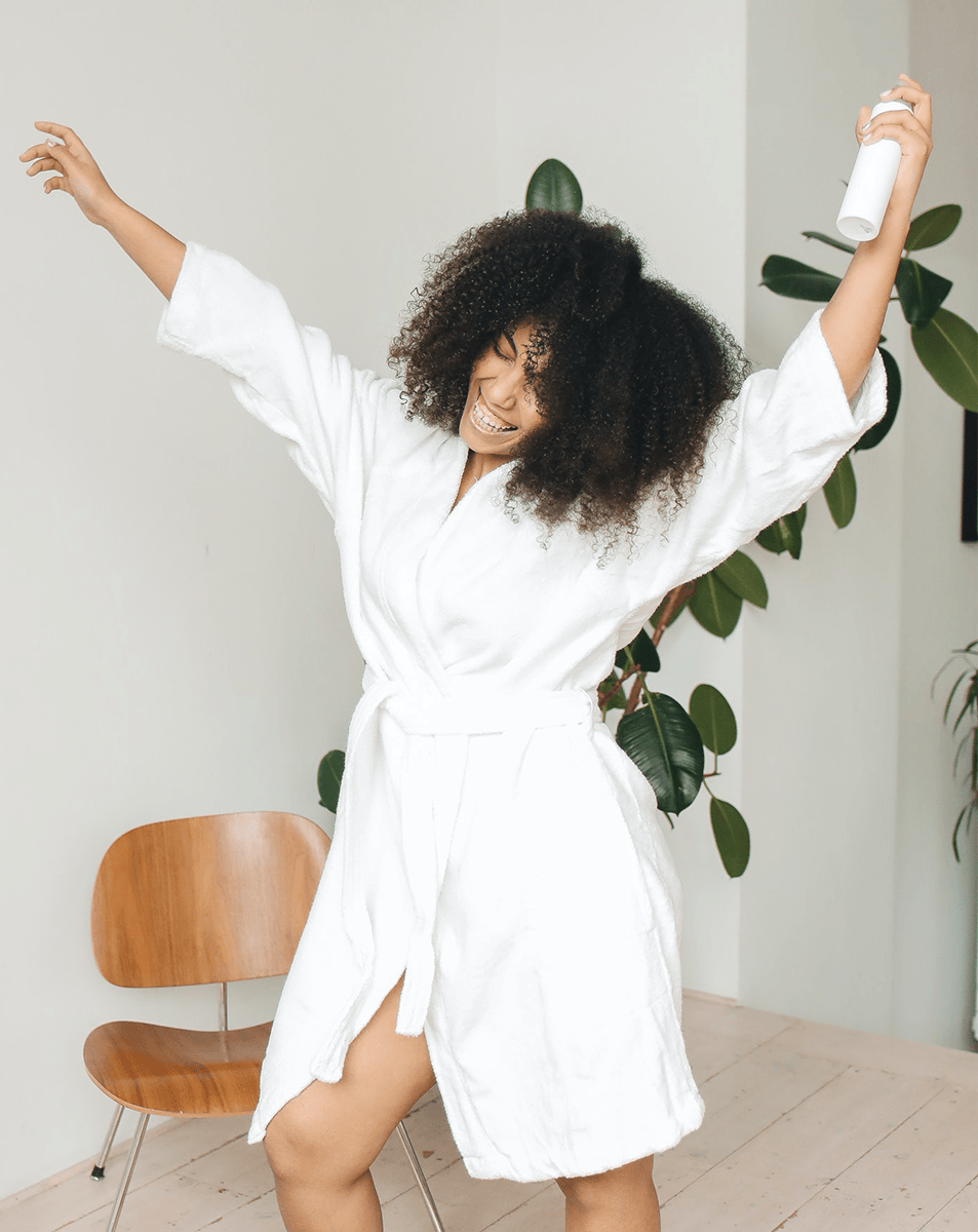 The 7 Best Smelling Hair Spray Picks to Get You Noticed!