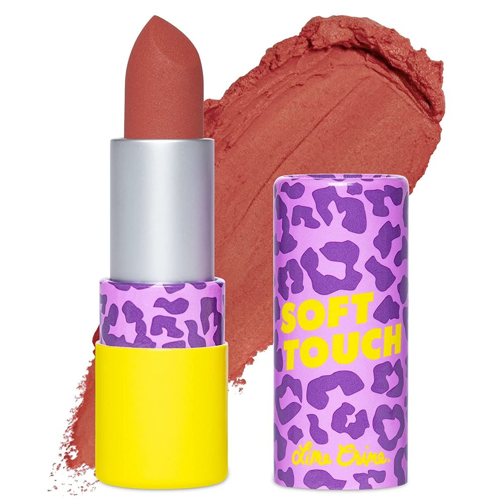 The 6 Best Terracotta Lipstick Shades for Defined Lips!