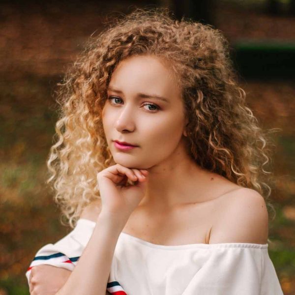 Can You Perm Bleached Hair? If You Follow These Steps!