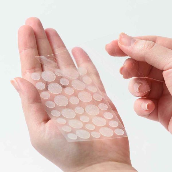 Hello Glow: What to Do After Removing a Pimple Patch!